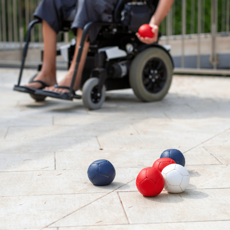 Guía Completa de Boccia: Reglas, Técnicas y Equipamiento Esencial - Grindok